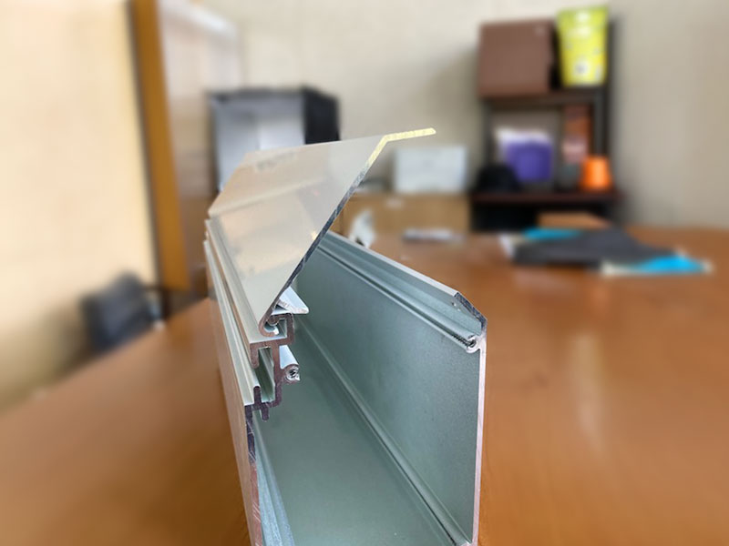 Channel Letter Raceway - Howard Industries